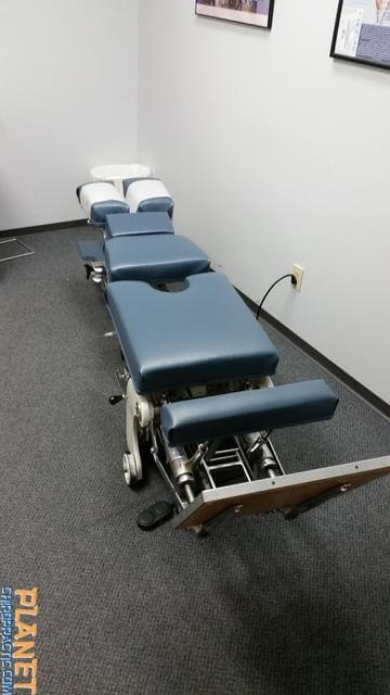 CoxFlexion Distracion table - Planet Chiropractic