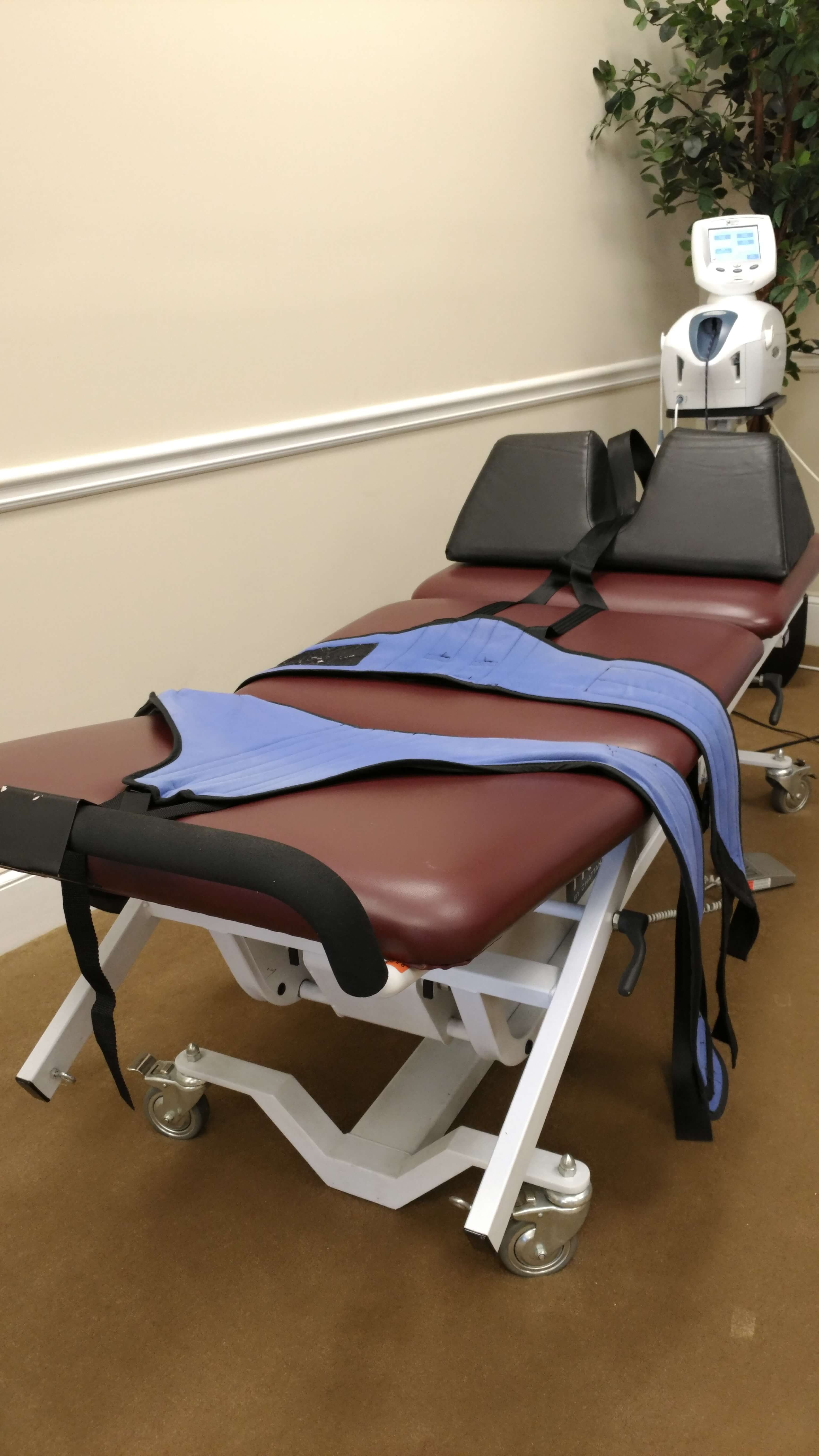 Chattanooga Triton DTS spinal decompression table - Planet Chiropractic